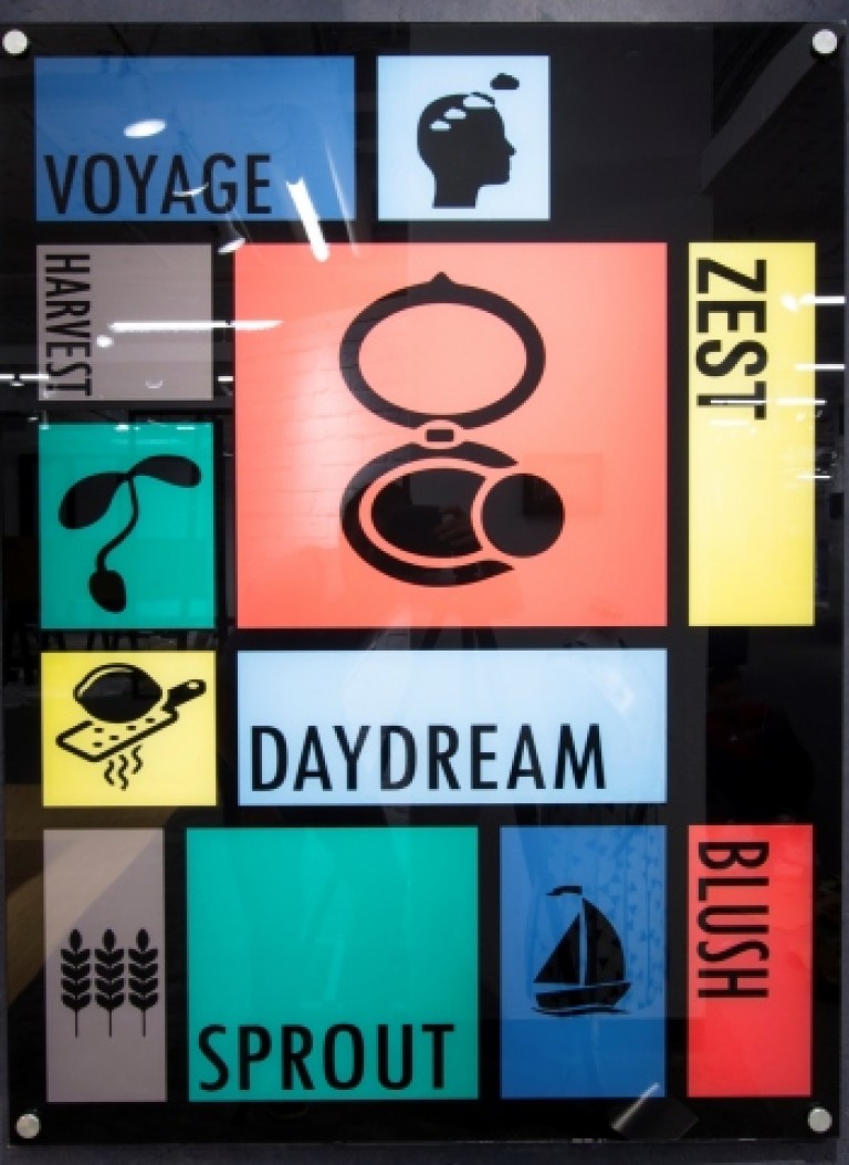 Ineltek » Blog Archiv E Ink Launches Seven New Colors for E Ink Prism ...